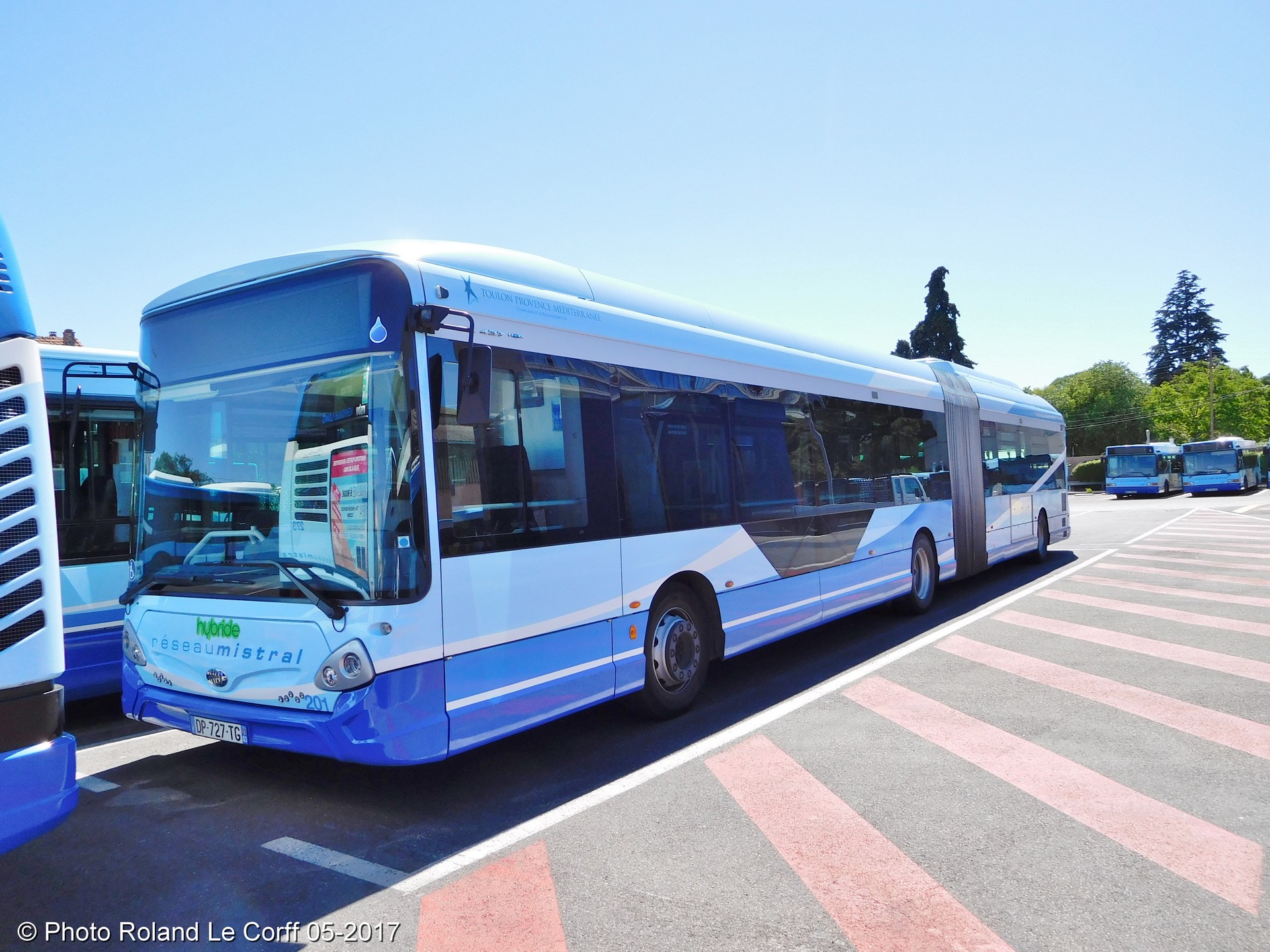 Les autobus Heuliez GX 437 du reseau Mistral de Toulon
